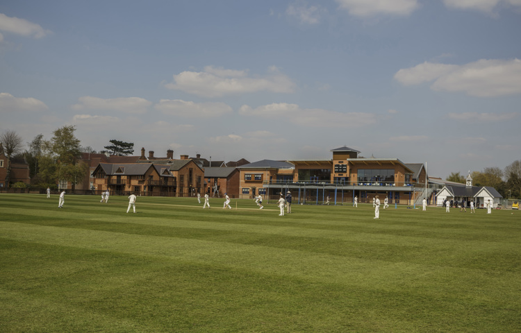 Warwick School Sports Centre - ISC