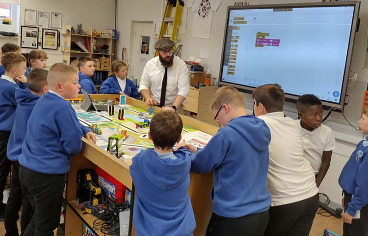 Digital Schoolhouse weekly workshops for Primary Schools - ISC