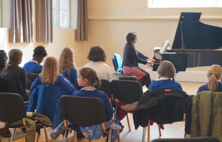 Piano Workshop with Kingsholm Primary School - ISC